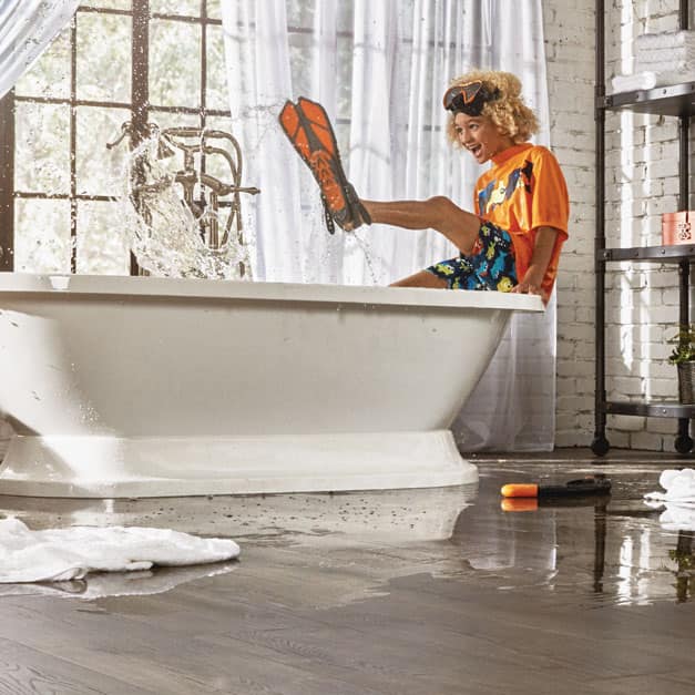 Pergo Outlast+ Auburn Scraped Oak 12 mm T x 6.1 in. W Waterproof ...