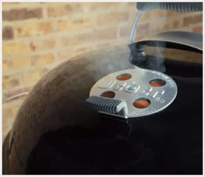 Weber Performer Deluxe 22 in. Charcoal Grill in Green with Built-In ...