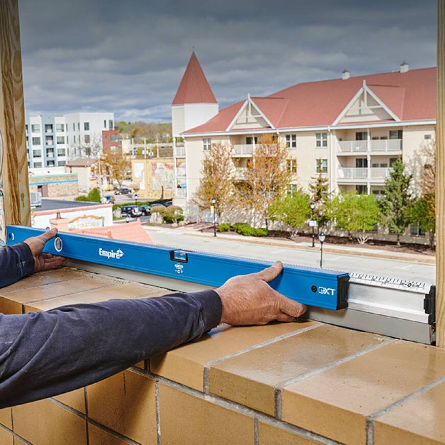 Empire 48 in. to 78 in. True Blue Extendable Box Level eXT78 - The Home ...