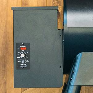 Traeger Eastwood 34 Wood Pellet Grill and Smoker in Silver Vein TFB65DVC